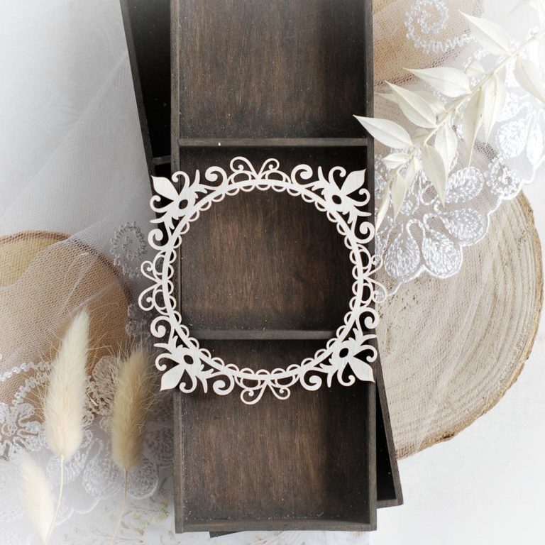 Frame 006 – Decorative laser cut chipboard – Bloomar Design