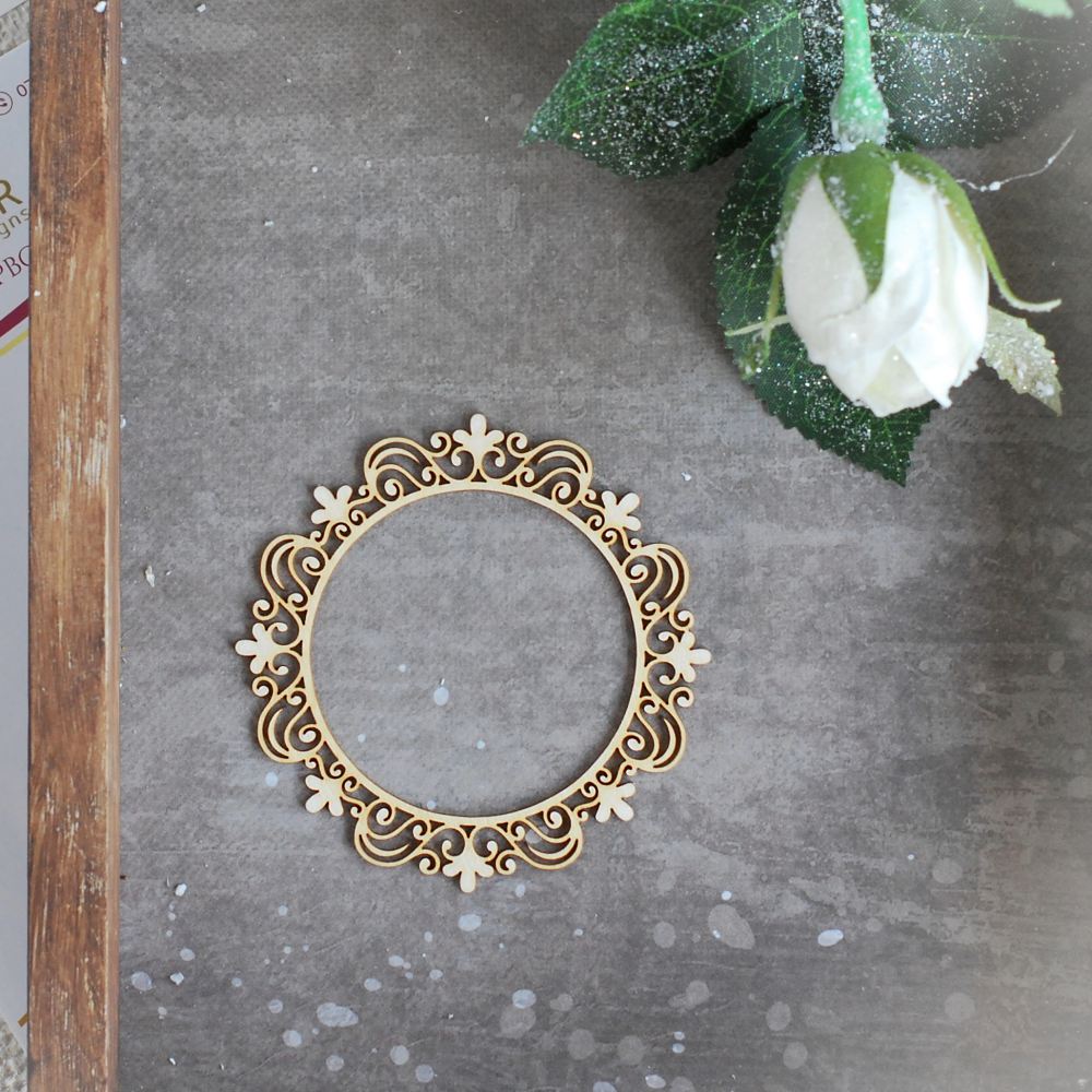 Frame 040 – Decorative laser cut chipboard – Bloomar Design